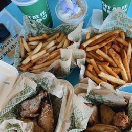 WINGSTOP - Updated October 2025 - 932 Photos & 825 Reviews - 1210 ...