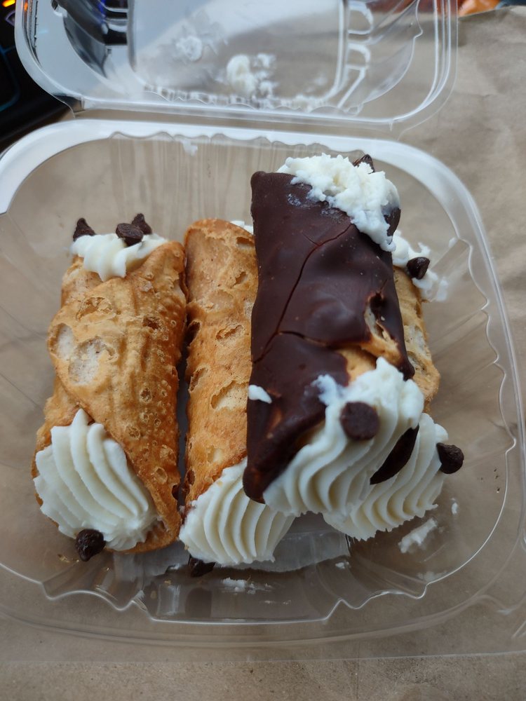 MOUNTAIN VIEW DELI, BAKERY & CATERING - Updated July 2024 - 48 Photos ...