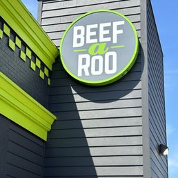 BEEF-A-ROO - Updated July 2025 - 17 Photos - 1680 N Alpine Rd, Rockford ...
