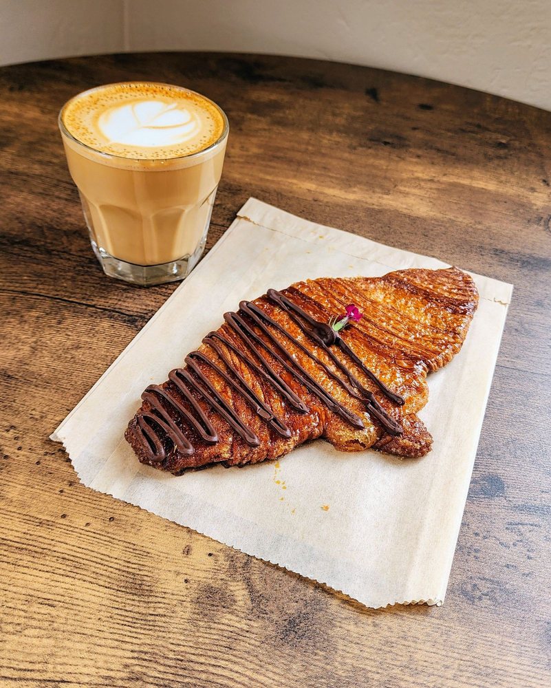 THE ICONIC COFFEE CLUB - Updated December 2025 - 59 Photos & 43 Reviews ...