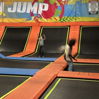 URBAN AIR TRAMPOLINE AND ADVENTURE PARK - Updated December 2025 - 77 ...
