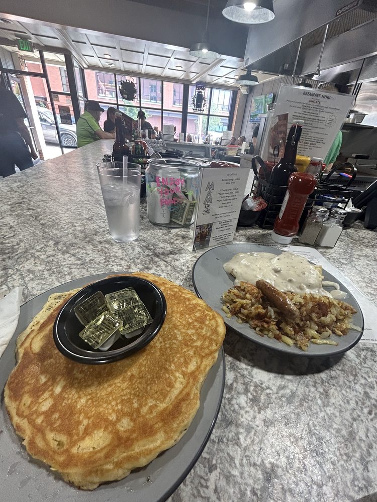 M&M BAR AND CAFE - Updated May 2024 - 17 N Main St, Butte, Montana ...