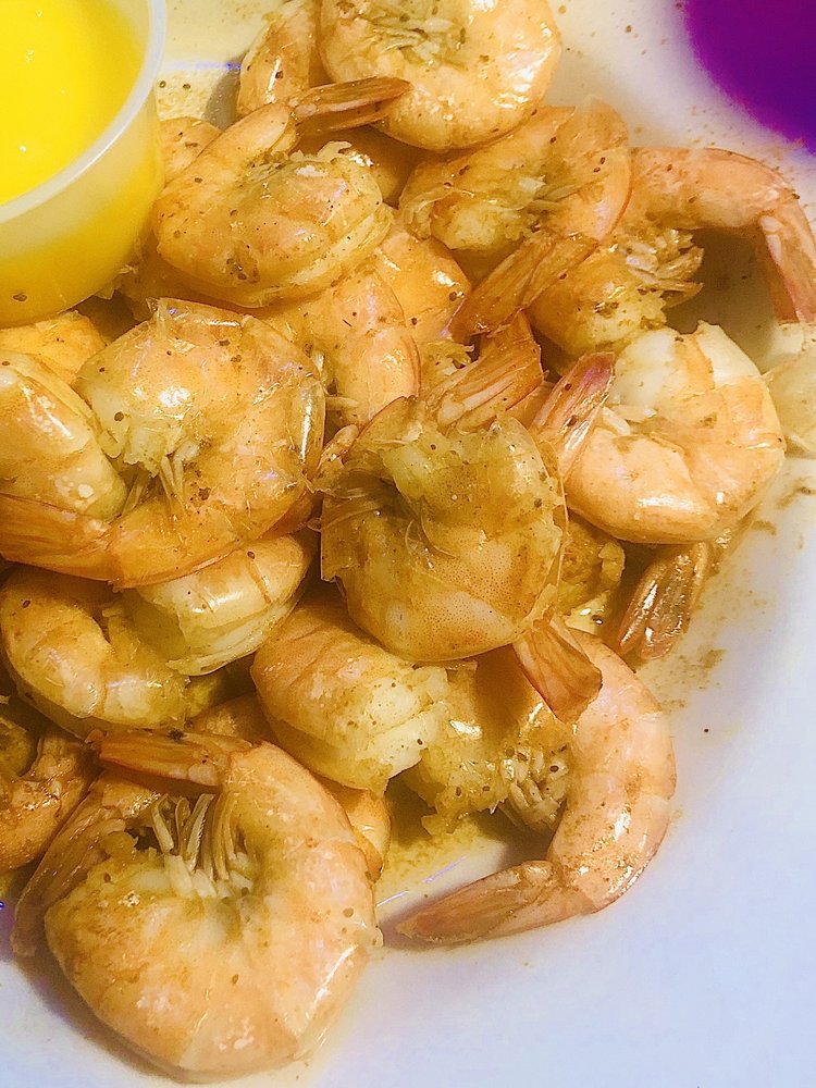 SIDELINES SPORTS BAR & GRILL - Updated July 2024 - 92 Photos & 195 ...