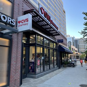 CVS - Updated August 2025 - 17 Photos - 3336 Wilson Blvd, Arlington ...
