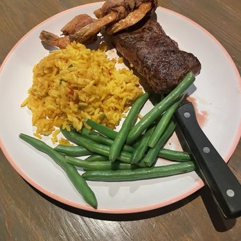 FUNKY PELICAN - Updated December 2024 - 714 Photos & 643 Reviews - 215 ...