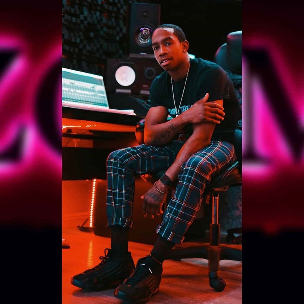 ZOOM RECORDING STUDIO - 225 Photos - 539 S Rampart Blvd, Los Angeles ...