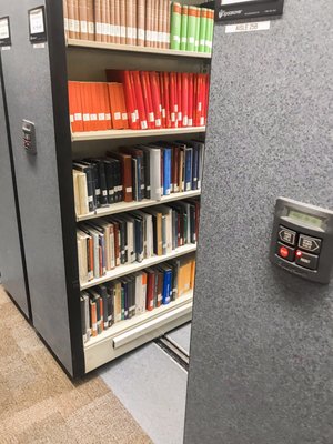 THE UNIVERSITY OF ARIZONA MAIN LIBRARY - Updated September 2025 - 13 ...