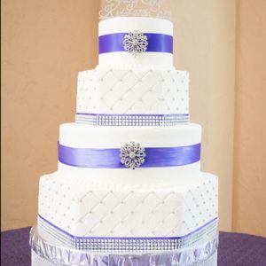 INDY CAKES - 27 Photos & 19 Reviews - 73 E Epler Ave, Indianapolis ...