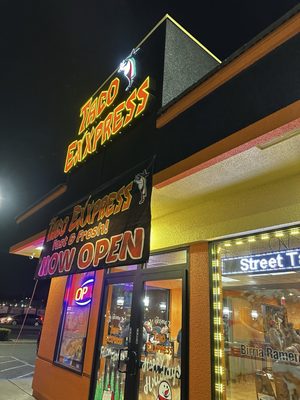 TACO EXXPRESS - Updated August 2025 - 50 Photos & 43 Reviews - 1661 ...