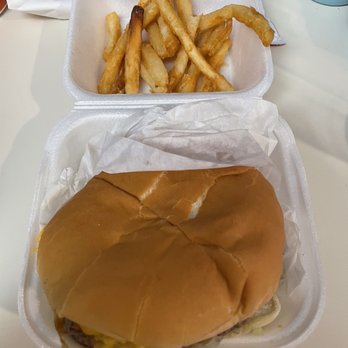 BURGER CACHE - Updated December 2025 - 36 Photos & 68 Reviews - 2126 E ...