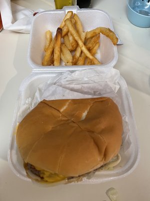 BURGER CACHE - Updated November 2024 - 27 Photos & 54 Reviews - 2126 E ...