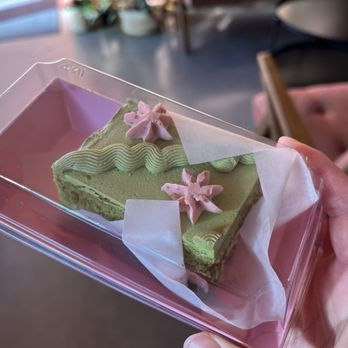 PAPER CAKE SHOP - Updated September 2024 - 188 Photos & 72 Reviews ...