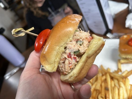 MULE BARN TAVERN - Updated August 2024 - 102 Photos & 101 Reviews - 36 ...