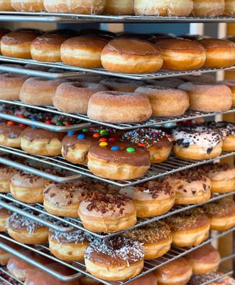 YUMMM DONUTS - Updated December 2025 - 56 Photos & 34 Reviews - 624 ...