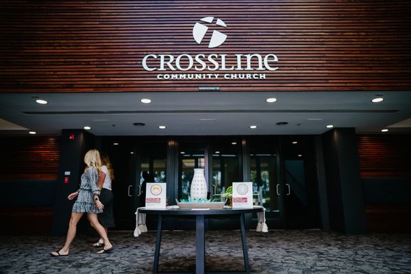 CROSSLINE COMMUNITY CHURCH - Updated January 2026 - 48 Photos & 31 ...