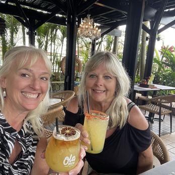 HOLUALOA GARDEN & KITCHEN - Updated December 2024 - 92 Photos & 40 ...