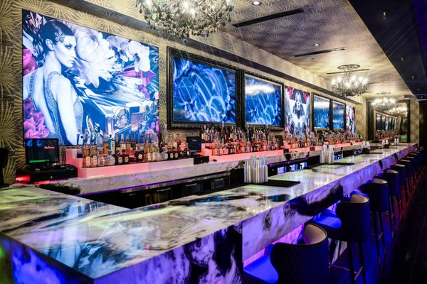 SOHO LOUNGE - Updated January 2026 - 31 Photos & 18 Reviews - 2359 ...