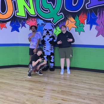FUNQUEST FAMILY ENTERTAINMENT CENTER - Updated December 2025 - 21 ...