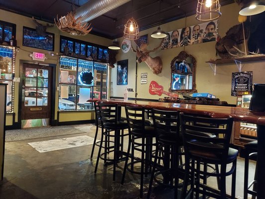 THE HUNT CLUB - Updated January 2025 - 17 Photos & 44 Reviews - 224 N ...