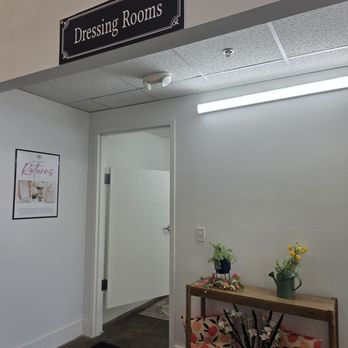 PAINTED TREE BOUTIQUES - Updated December 2025 - 119 Photos - 2793 S ...