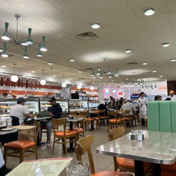 RADIN’S DELICATESSEN - Updated October 2025 - 179 Photos & 121 Reviews ...