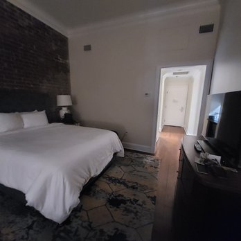 THE LODGE ALLEY INN - Updated November 2024 - 144 Photos & 52 Reviews ...