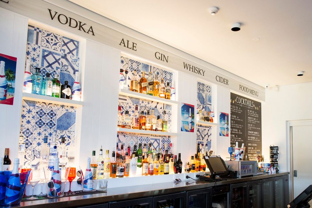 THE ASHBY BAR & BISTRO - Updated August 2025 - 20 Photos - 131 Pinjar ...