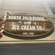 NORTH POLE FUDGE & ICE CREAM CO. - 708 Photos & 534 Reviews - 618 Pine ...