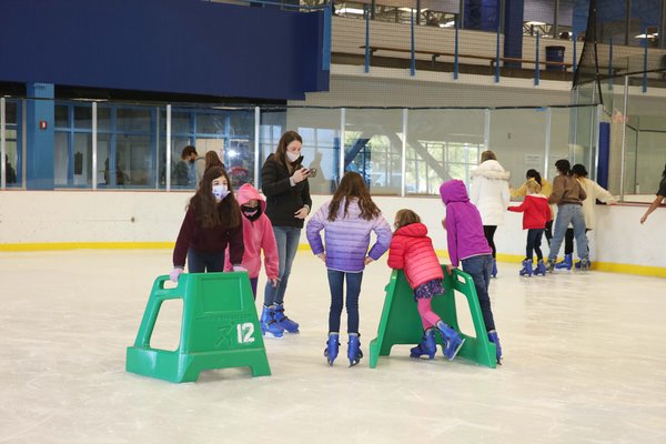 THE CUBE ICE AND ENTERTAINMENT CENTER - 53 Photos & 30 Reviews - 27745 ...