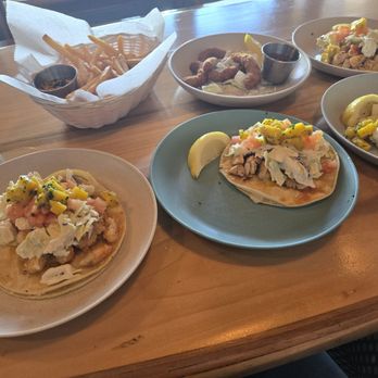 COCONUTS FISH CAFE - Updated June 2025 - 3909 Photos & 5446 Reviews ...