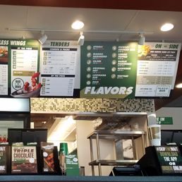 WINGSTOP - Updated July 2025 - 96 Photos & 127 Reviews - 10002 Aurora ...