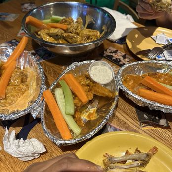 JIMMY GEEZ SPORTS BAR & GRILL - Updated November 2025 - 210 Photos ...