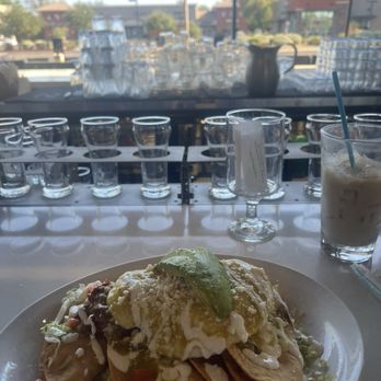 HASH KITCHEN ARCADIA - Updated August 2024 - 2017 Photos & 1535 Reviews - 4315 E Indian School ...