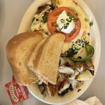 CAFE 222 - Updated July 2024 - 1732 Photos & 2354 Reviews - 222 Island ...