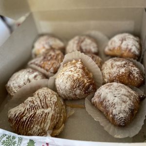 ITALIAN BAKERY - Updated August 2024 - 103 Photos & 92 Reviews - 82 E ...