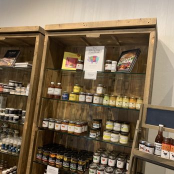 THE OIL TREE - Updated December 2025 - 86 Photos & 43 Reviews - 7646 N ...