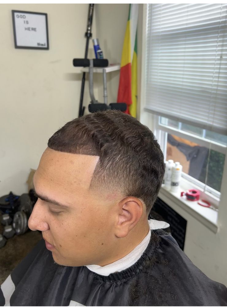 XQUIZITE CUTZ - Updated March 2025 - Request an Appointment - Laurel ...