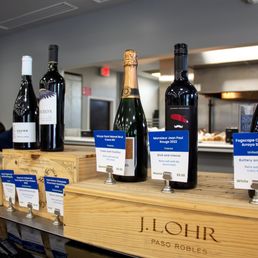 MARTIN WINE & SPIRITS - Updated December 2025 - 30 Photos & 20 Reviews ...