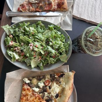 PAGLIACCI PIZZA - Updated December 2025 - 55 Photos & 114 Reviews ...