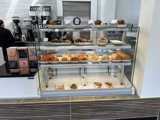 BREAD N’ BREW - Updated December 2025 - 19 Photos - 512 Springfield Ave ...