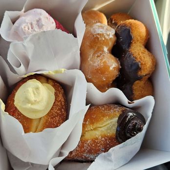 HELLO HILO - Updated May 2024 - 272 Photos & 158 Reviews - 1881 Jesse ...