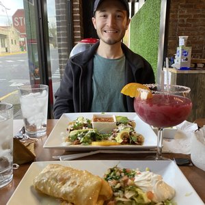 DELIA’S MEXICAN GRILL - 34 Photos & 32 Reviews - Mexican - 201 N 10th ...