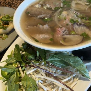 Reviews of PHO KIM LONG - Updated September 2024 - 4402 Photos & 4295 ...