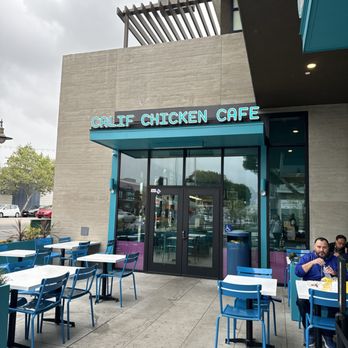 CALIF CHICKEN CAFE - Updated May 2025 - 60 Photos & 85 Reviews - 4850 ...