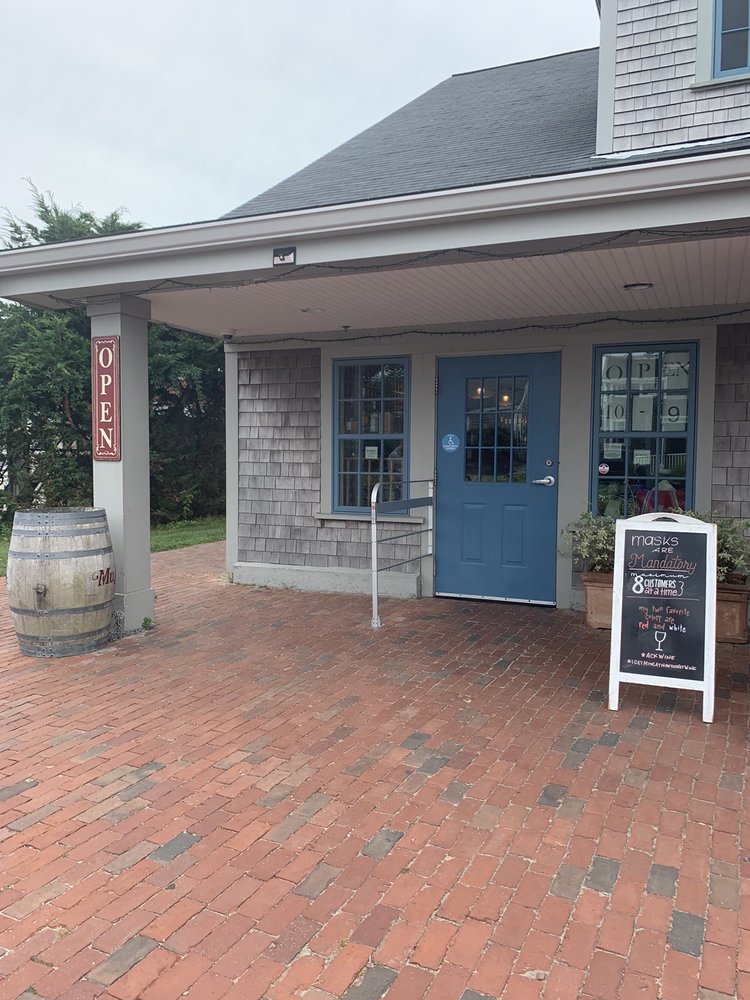 NANTUCKET WINE & SPIRITS - Updated July 2024 - 31 Sparks Ave, Nantucket ...
