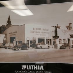 LITHIA FORD LINCOLN OF FRESNO - 146 Photos & 280 Reviews - 195 E Auto ...