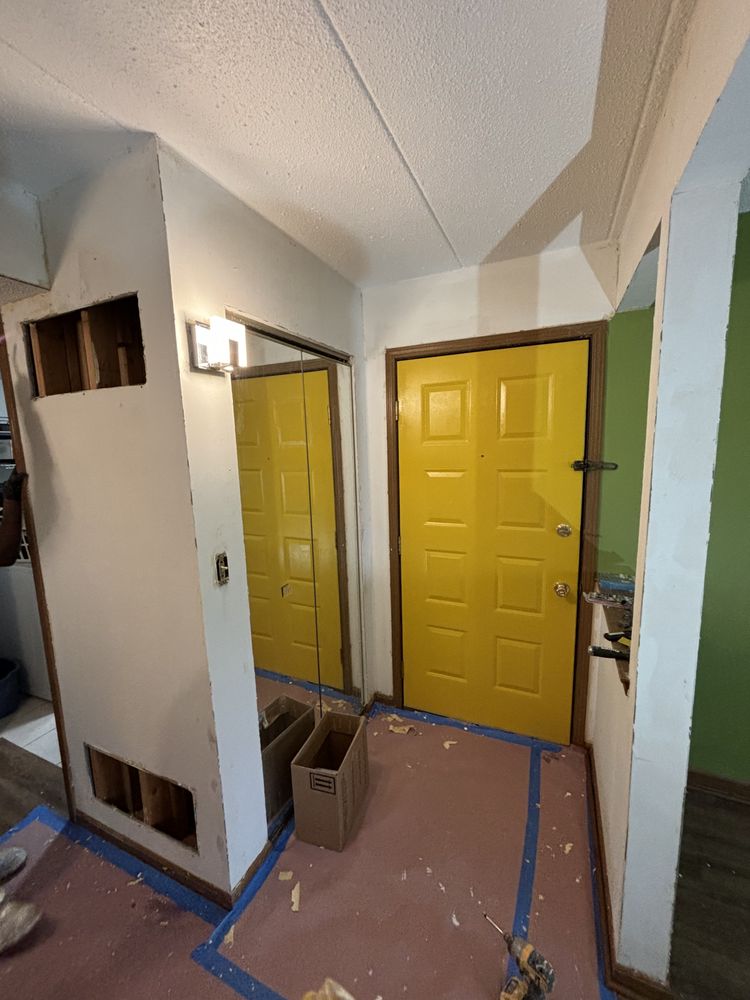 KINGSMAN LEGENDARY PAINT SERVICE - Updated November 2024 - Chicago ...