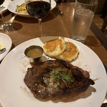 LE MOO - Updated January 2026 - 1648 Photos & 1001 Reviews - 2300 ...