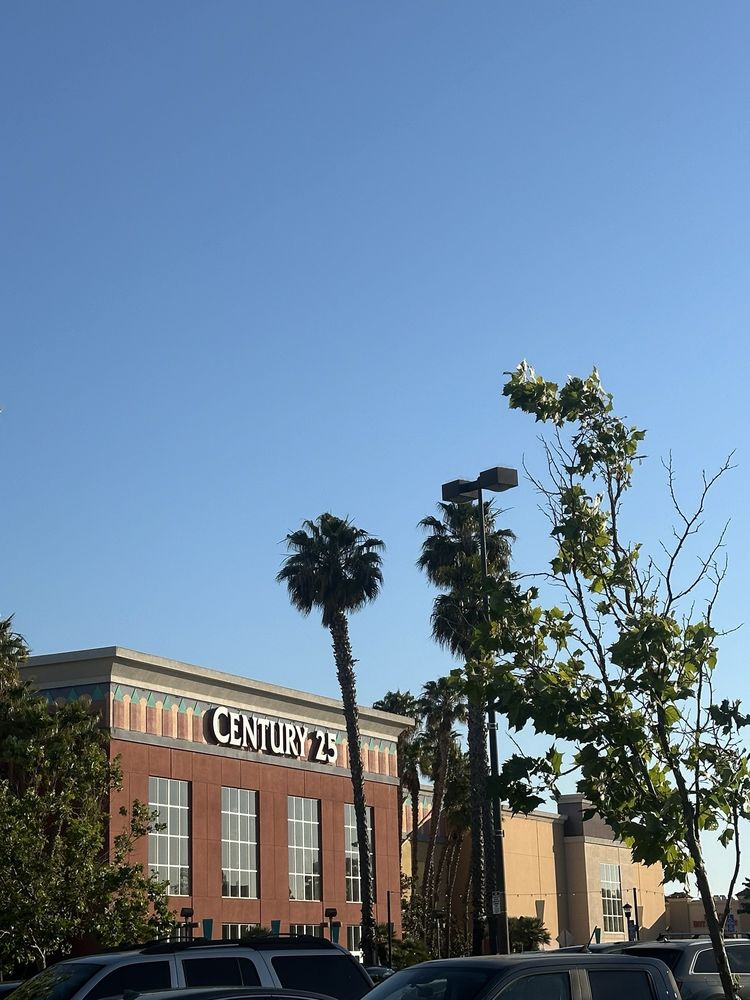 CINEMARK - Updated September 2024 - 14 Photos - 32100 Union Landing ...