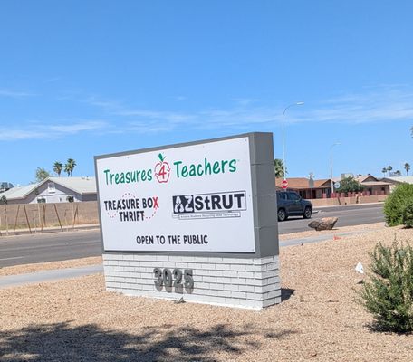 AZ STRUT - Updated June 2026 - 11 Photos - 3025 S 48th St, Tempe ...